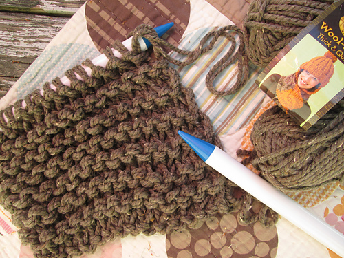 Ravelry: Sassenach Claire Starz Outlander Cowl pattern by Polly Foo Foo