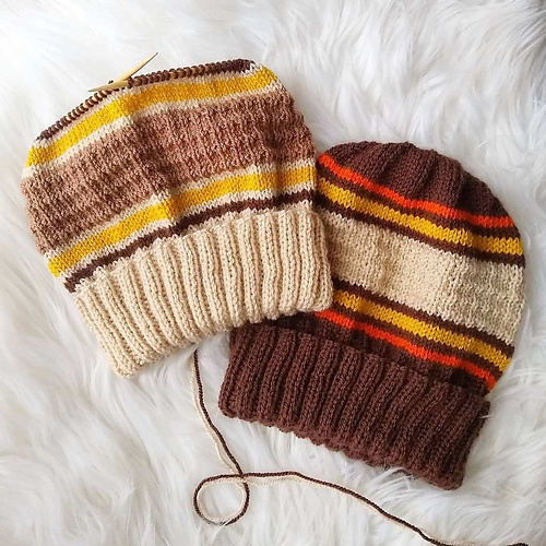 Ravelry: The Retro Camp Beanie pattern by Amy Langton