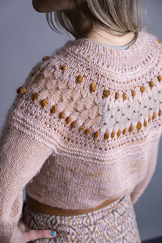 Ravelry: Sensitive Sweater pattern by Pope Vergara