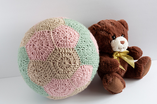 Ravelry: Hexie Patchwork Ball pattern by Shelly Skroch