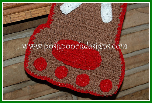 Ravelry: Paw Print Christmas Stocking pattern by Sara Sach