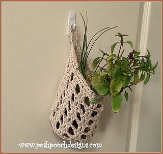 Ravelry: Hemp Hanging Basket pattern by Sara Sach