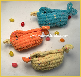 Ravelry: Little Fuzzy Chick Stuffie pattern by Sara Sach