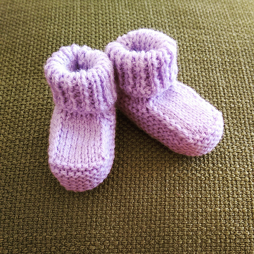 Ravelry: Newborn Booties pattern by Priscillia Uloho