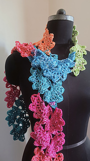 Ravelry: Flower scarf pattern by TLH Patterns