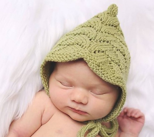 Ravelry: Aziza pattern by Melissa LaBarre