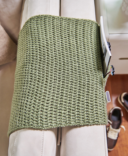 Ravelry: Sofa Side Couch Caddy pattern by Erin Fisher (On Fisher's Hook)