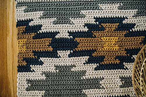 Ravelry: Wind River Rug pattern by Susan E. Kennedy