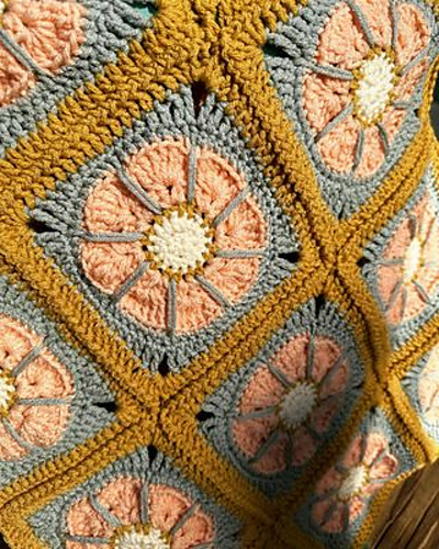Ravelry: Honey Granny Square Blanket pattern by Priscilla Pate
