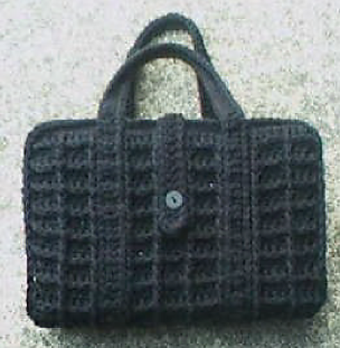 Ravelry: Hardcover Book Tote pattern by Priscilla Hewitt