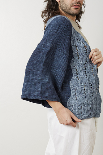 Ravelry: Hexad Peaks Cardigan pattern by Yiğitcan / Pufido