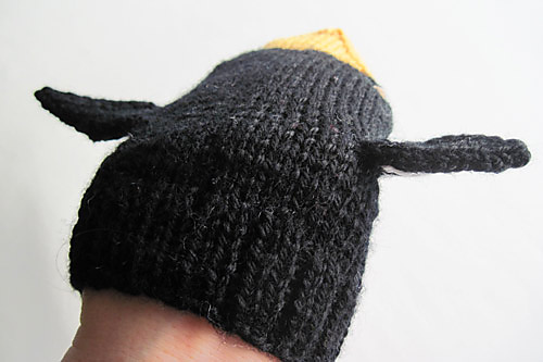 Ravelry: Penguin hand puppet pattern by Anne Mende