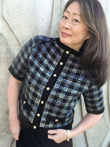 Ravelry: Gr8 Gingham Raglan pattern by Jessie Maed Designs