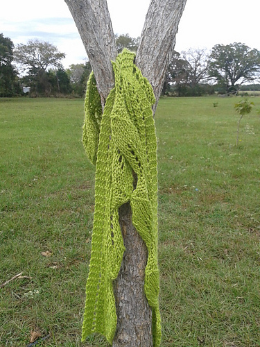 Ravelry: Hope Grows Scarf pattern by Stacey Pope