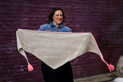 Ravelry: Star Brite pattern by Hayley Scharping (Purls and Pepper Designs)