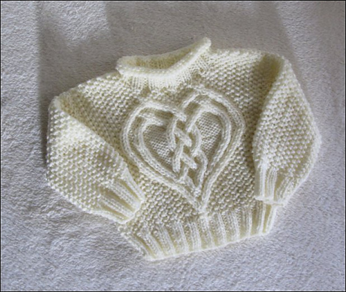 Ravelry: Quiltaroo's Mother's Love Knot sweater