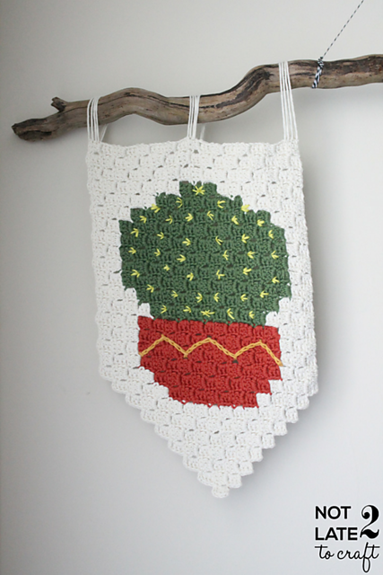 Ravelry: Banderola cactus #2 / Cactus banner #2 pattern by Not 2 late ...