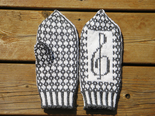 Ravelry: Treble Music Mittens pattern by Elisabeth Sliney Marino