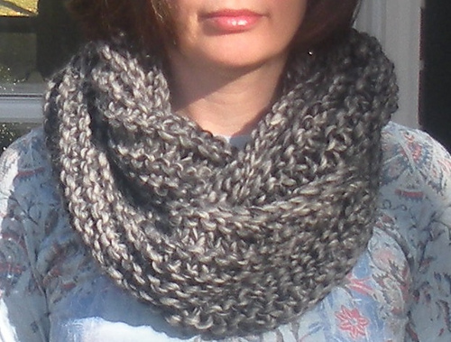 Ravelry: Super Chunky Garter Loop pattern by Anet Ahern