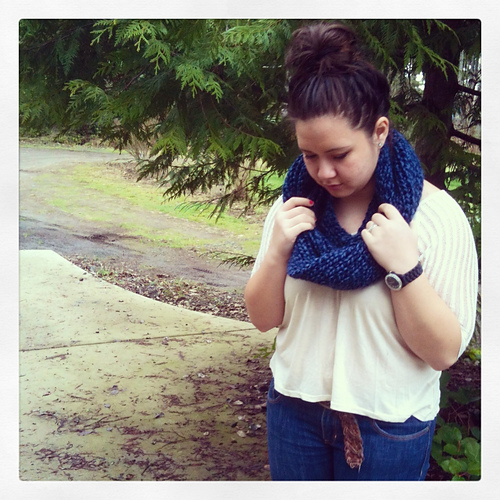 Ravelry: Krissy's Ribbed Infinity Scarf pattern by Rachel Kerlee