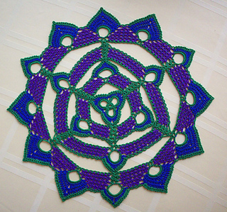 Ravelry: RLSCrochet's Peacock Doily