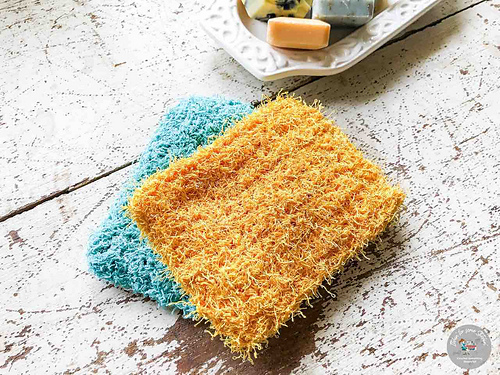 Ravelry: Big and Thick Dish Scrubby pattern by RaeLynn Endicott