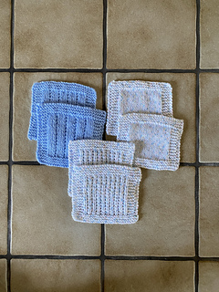 Ravelry: Baby Bonding Squares pattern by marianna mel