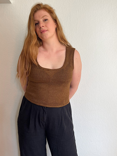 Ravelry: Cleo Top pattern by Simone Ryan