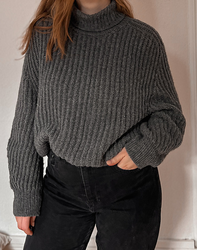 Ravelry: Brioche Bliss Sweater pattern by Simone Ryan