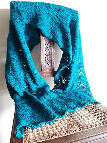 Ravelry: Vent d'Est pattern by Rachel Henri