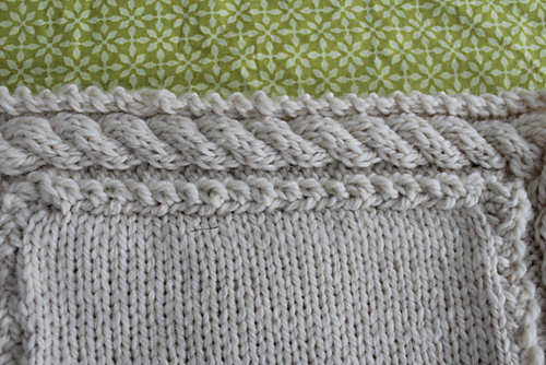 Ravelry: Continuous Cable Border pattern by Rachael Rabbit