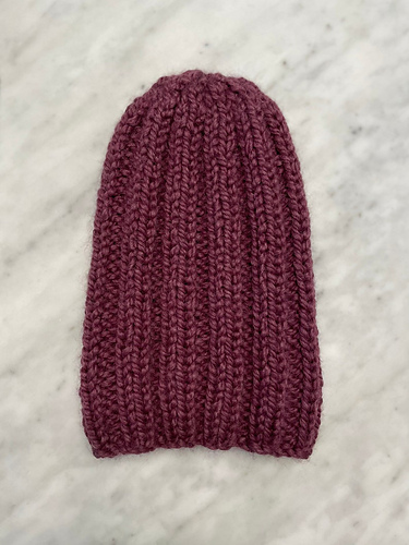 Ravelry: The Izzy Super Bulky Knit Hat pattern by Rachel Herring