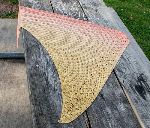 Ravelry: Twisted Peach Shawl pattern by Rachy Newin