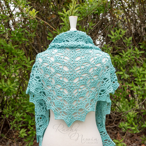 Ravelry: Diadem Shawl pattern by Rachy Newin