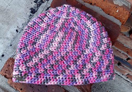 Ravelry: Candy Ridge Beanie pattern by Rachy Newin