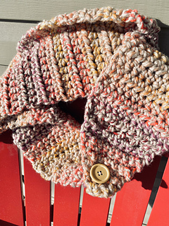 Ravelry: Warm Hug Scarf pattern by Rachel Martens