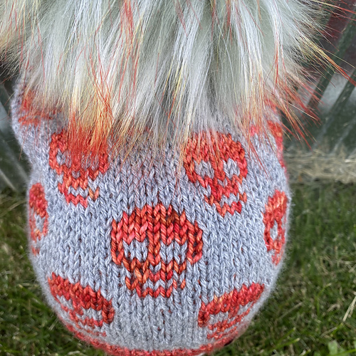 I created an alt / goth / punk knitting pattern collection for anyone ...