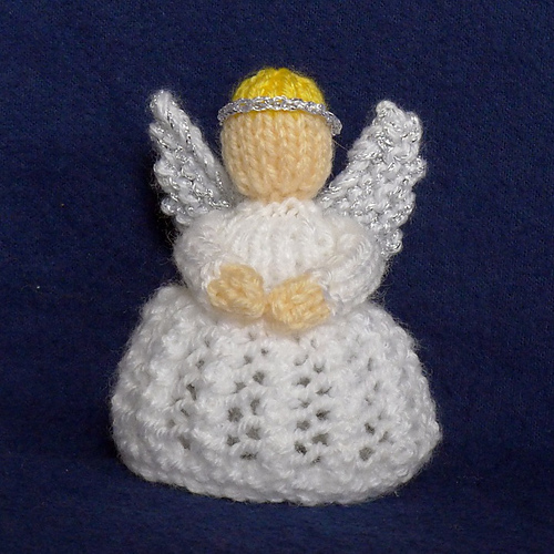 Ravelry: Three Small Angels pattern by Rainbow Junkie
