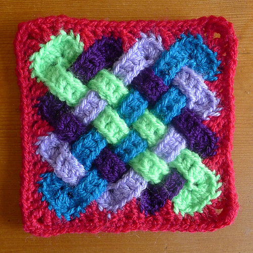Ravelry: Celtic Coasters pattern by Rainbow Junkie