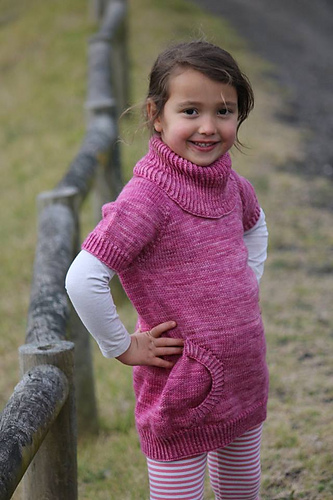 Ravelry: Chalee pattern by Holly Stevens