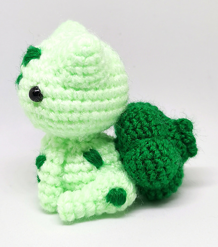 Ravelry: Bulbasaur pattern by Laura Berzal