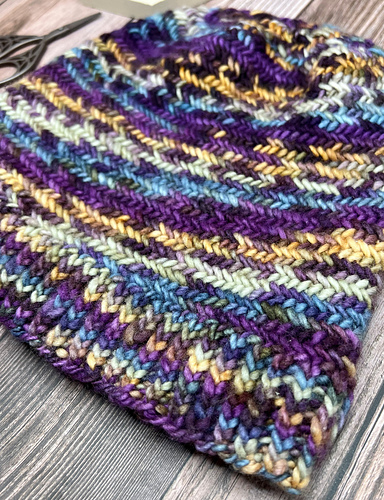 Ravelry: The Herringbone Hat pattern by ReLo_designs