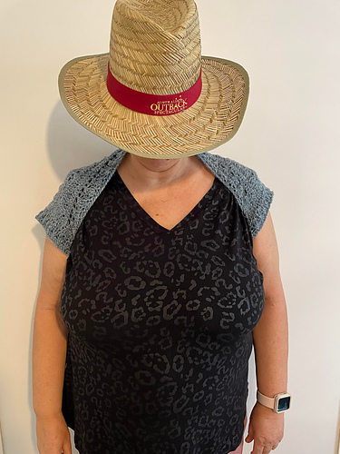 Ravelry: Shrug Off the Dew Drops pattern by Fiona Langtry