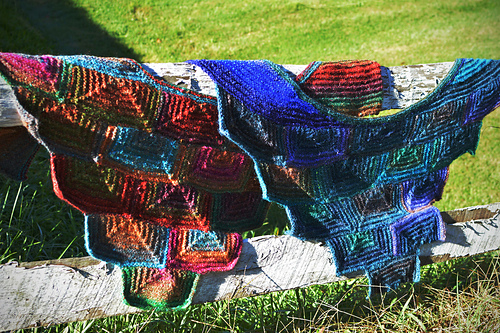 Ravelry: Teaberry Ridge pattern by Cynthia Spencer