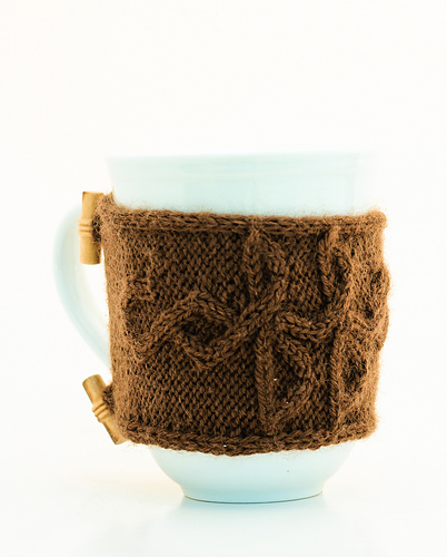 Ravelry: The Cuppa Cozy pattern by Bekah Knits