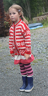 Ravelry: Nr. 13 Fanakofte med lue pattern by Sandnes Design