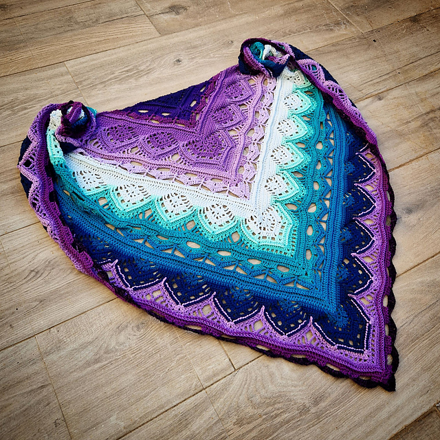 Ravelry: CeylonTea Shawl pattern by Red Teapot Atelier