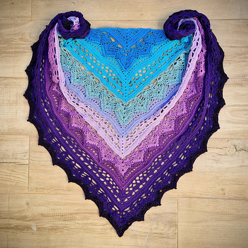 Ravelry: JasmineTea Shawl pattern by Red Teapot Atelier