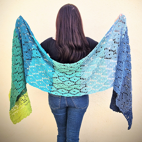 Ravelry: AssamTea Shawl pattern by Red Teapot Atelier