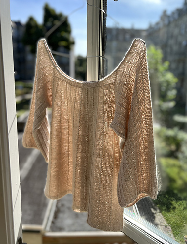 Ravelry: Linea Blouse pattern by Refined Knitwear - Rikke Bangsgaard